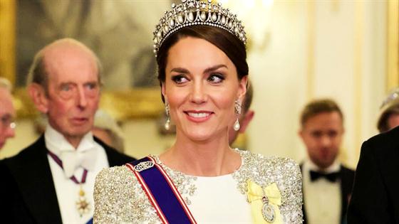 See Kate Middleton in a Tiara at Her First Banquet as Princess