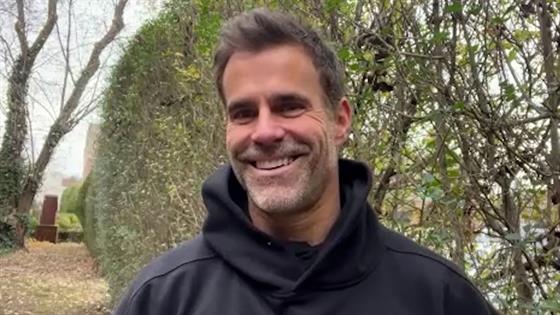 Cameron Mathison Talks New Holiday Film, Being a Doting Dad & Co ...