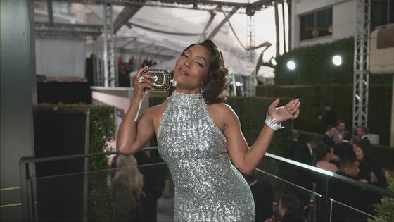 Angela Bassett 2023 Golden Globe Awards E Glambot