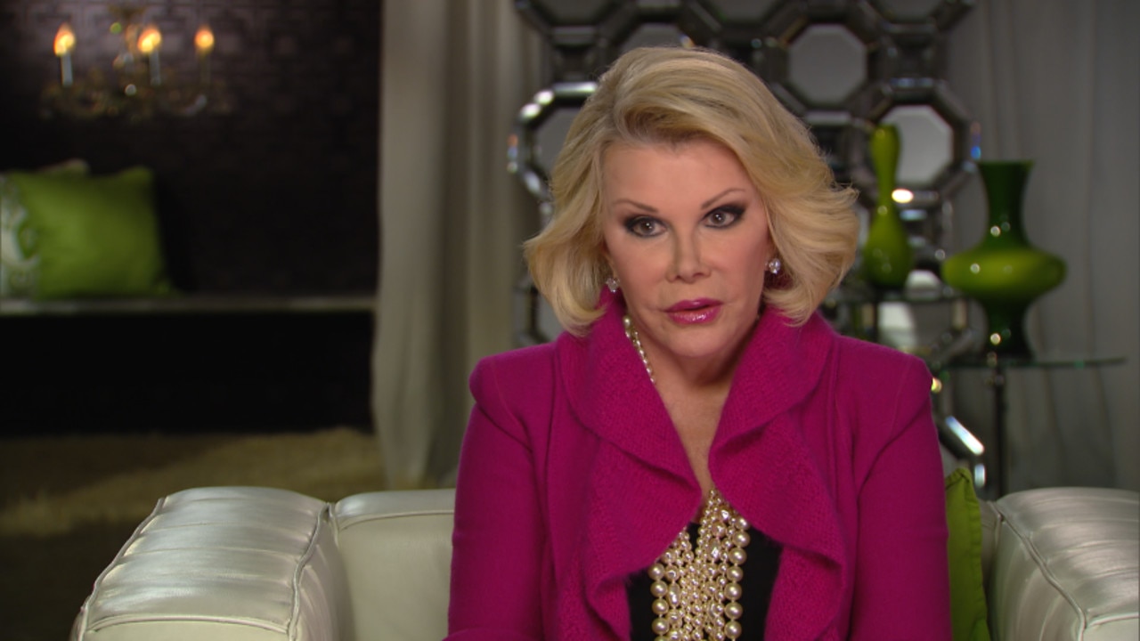 Joan Rivers Recalls Early Days as TV Interviewer | E! News