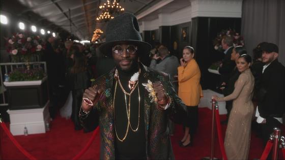 Ray Angry - Grammys 2023 E! Glambot