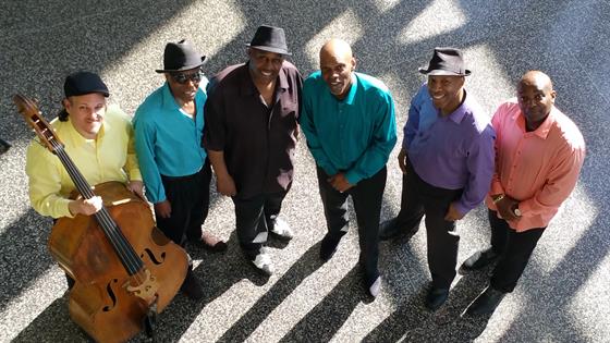 Acapella Group Lifts Spirits Amid COVID-19 - Friday Feels