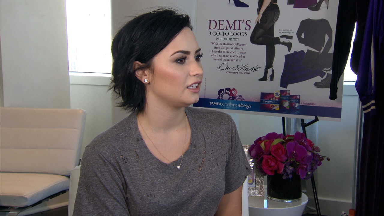How Jennifer Lopez Boosts Demi Lovatos Confidence E News