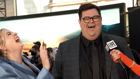 Caleb Hearon's Hilarious POV of "Person in Jurassic Movie"