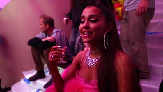 Ariana Grandes 7 Rings Music Video Had Champagne Problems E
