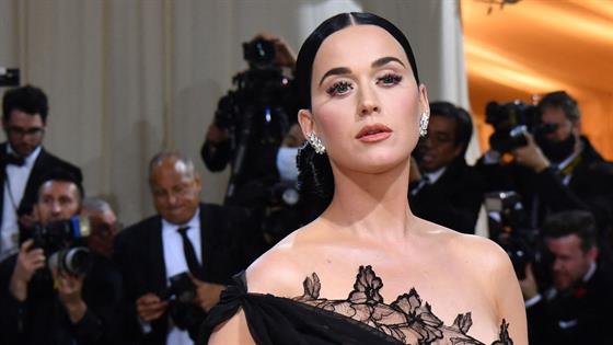 Met Gala 2025: Katy Perry Reacts to Fake Photos of Her on the Red Carpet